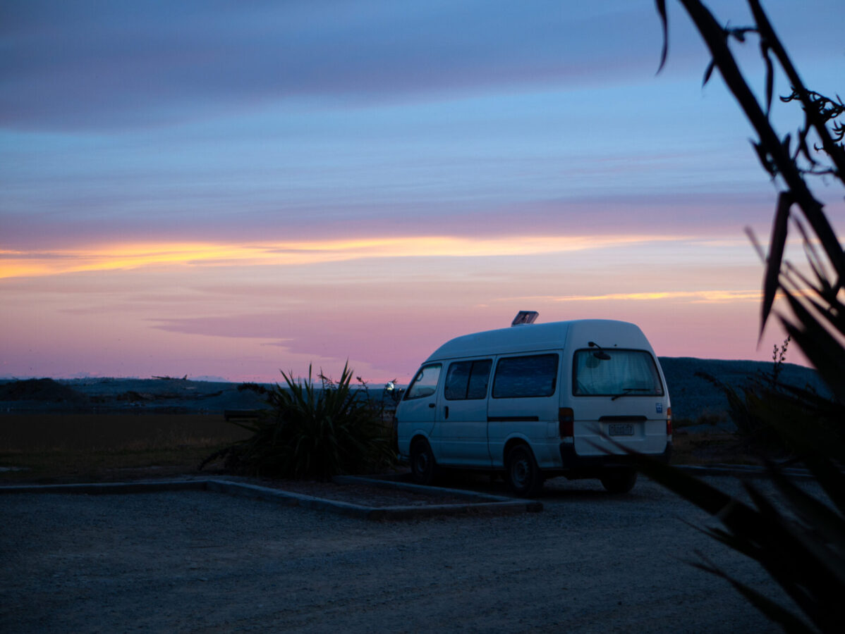 The Pros and Cons of Freedom Camping in New Zealand – The Wander Logs