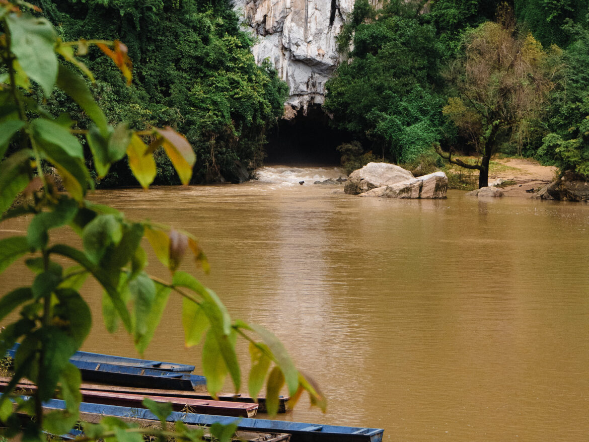 The Kong Lor Cave: How To Visit Without A Motorbike – The Wander Logs